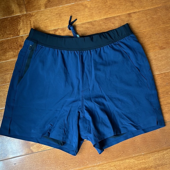 Ten Thousand | Shorts | Nwot Ten Thousand Navy Interval Short Liner 5 ...
